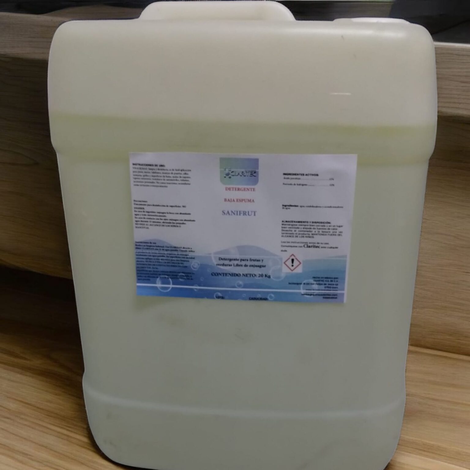 Desinfectante sin enjuague para frutas y verduras - Química Claritec